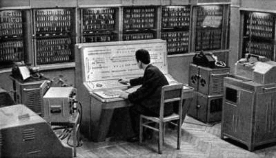 Code comments as a work of art